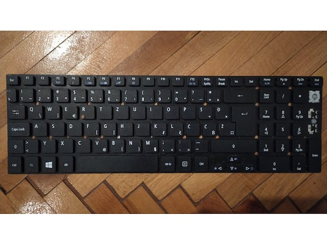 Tastatura BR4 za Acer 5755 , 5830 , E1-510 , E1-530