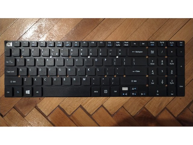 Tastatura BR3 za Acer 5755 , 5830 , E1-510 , E1-530