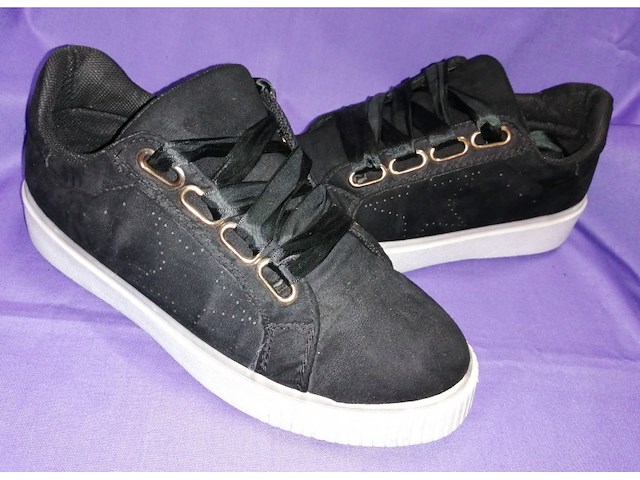 `IDEAL  SHOES` cipele - patike sa platformom br. 39
