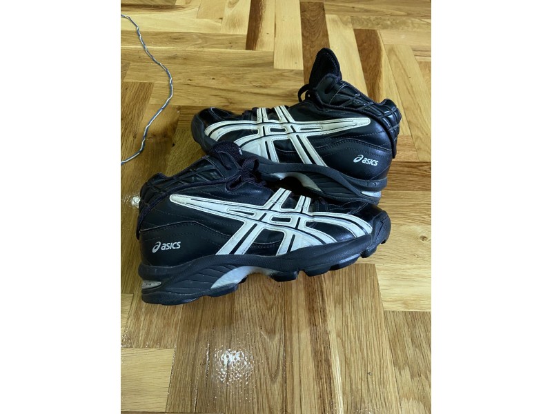 Asics patike 36,5