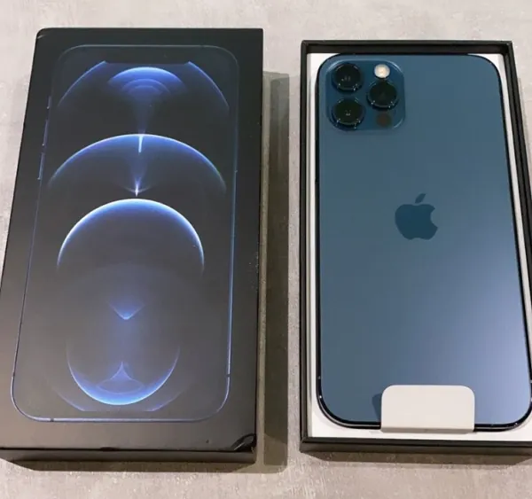 Novo, originalno Apple iPhone 12 Pro Max i iPhone 12 Pro