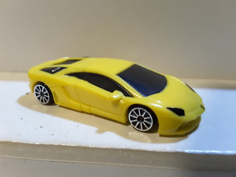 Kinder DV255 Lamborghini
