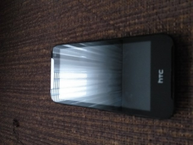 HTC telefon pokvaren za delove