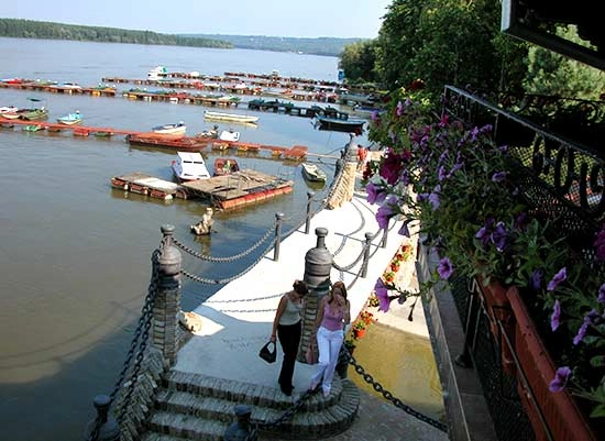 Krstarenje Sremski Karlovci