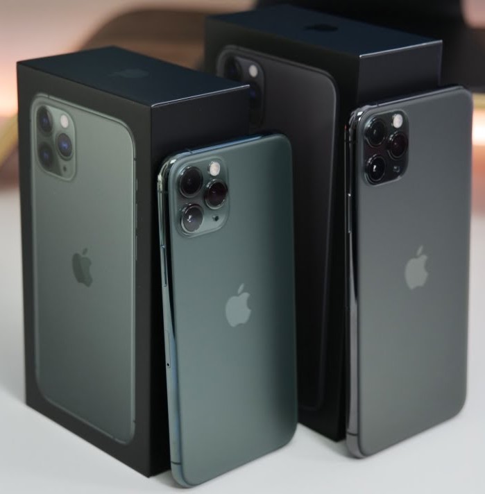 Apple iPhone 11 Pro 64GB koštao je 500 dolara a Apple iPhone 11 Pro Max 64GB koštao 550 dolara , Apple iPhone 11 64GB koštao 450 dolara , Whatsapp Chat: 27837724253