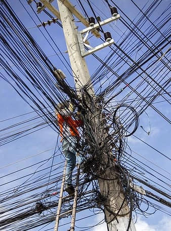 Elektromonter mreža i postrojenja