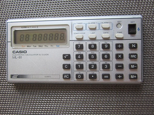 CASIO ML-81 stari kalkulator i sat sa muzikom
