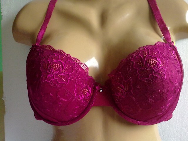 **C&;;A Lingerie** fantastican brus, vel.85D