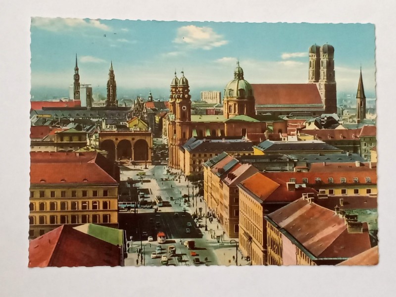Minhen - Nemačka - Putovala za Beograd -