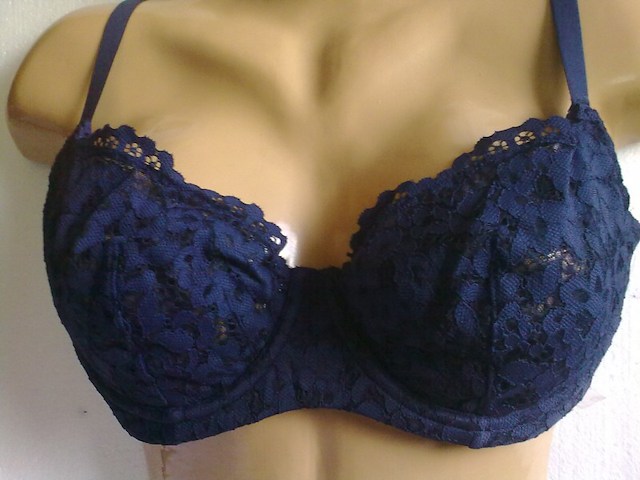 **Victorias Secret** fantastican brus, vel.80F(36DD)