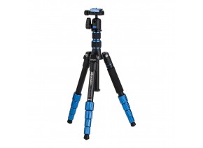 Benro FSL09CN00 Slim Travel Tripod