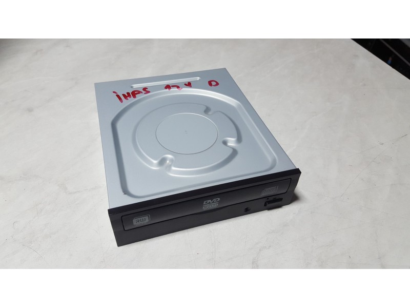 dvd rw sata lite on ihas 124d ispravan