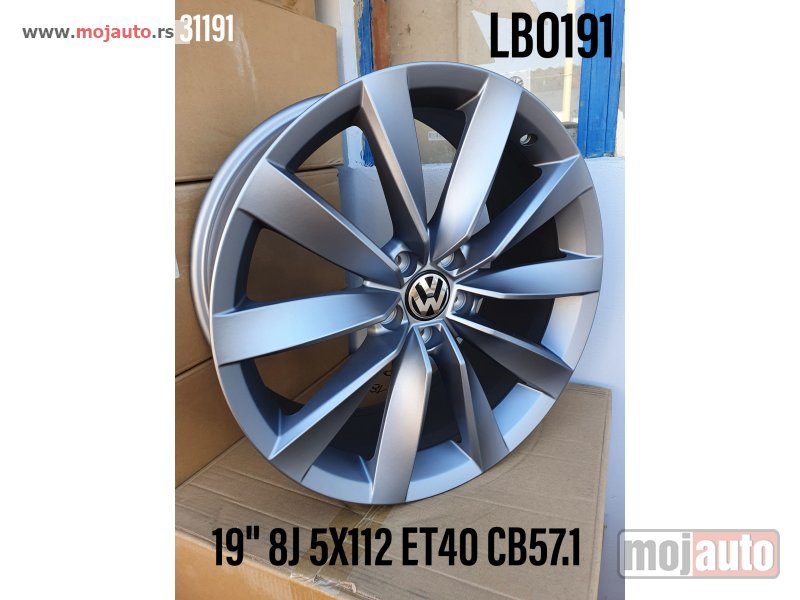 Vw 19 alufelne/8jota/et40/cb 57,1.. Boja:gun metal siva.