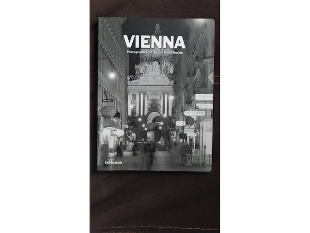 VIENNA,photographs by Tina and Horst Herzig