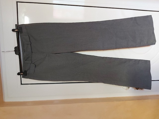 Siroke pantalone