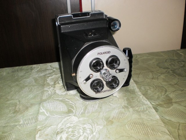 Polaroid Miniportrait Cambo model 40 Camera