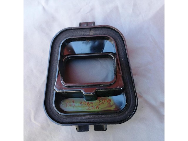 Poklopac za DEPO far VW Golf 4