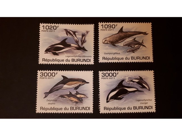 Burundi 2011 - Morska fauna - delfini **Čisto kompl ser