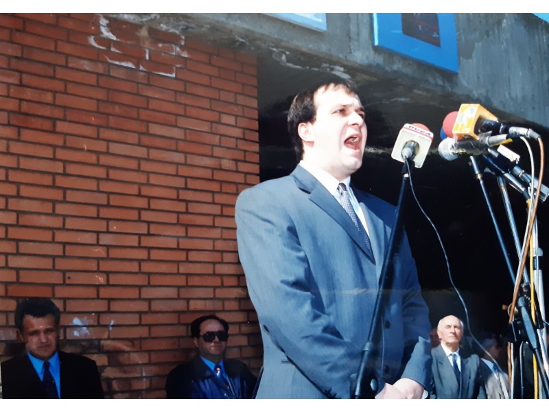 Uros Suvakovic - Politicar