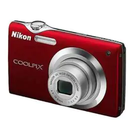 Digitalni fotoaparat Nikon Coolpix S3000 crveni 16103 + SD kartica 4GB