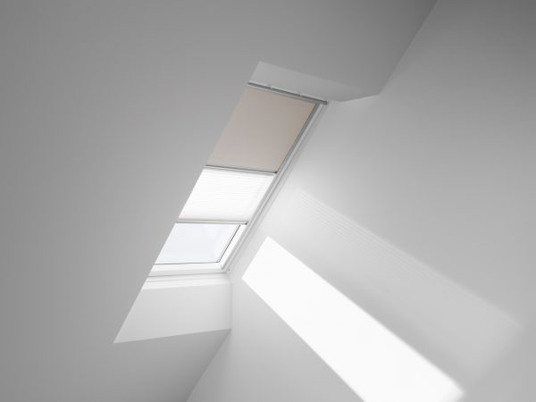 VELUX ROLETNA SIESTA BEŽ/BELA DFD M06 / A-10%