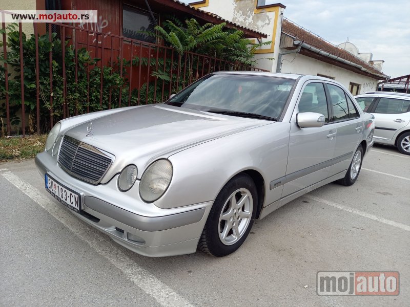 Mercedes E 200 Kompresor