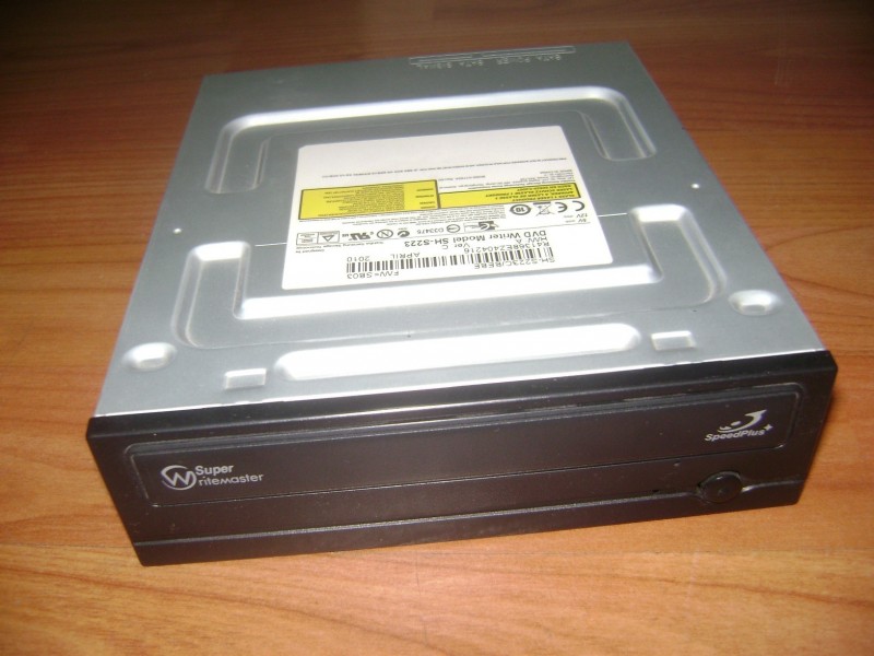 dvd rw sata crni tosiba samsung