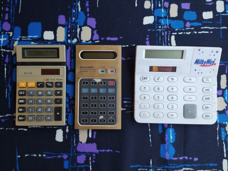 Stari digitroni - kalkulatori 3 kom.