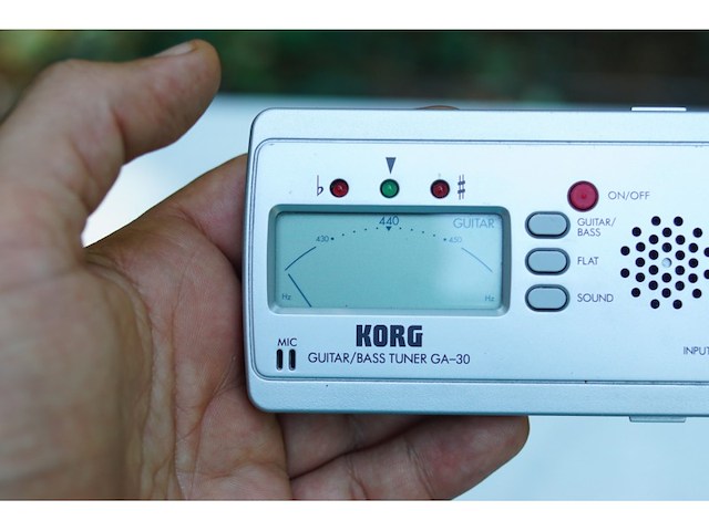 Guitar/bass tuner KORG GA-30