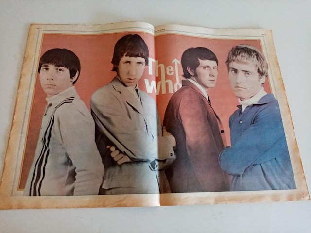RECORD MIRROR `76 - THE WHO-QUEEN-AC DC