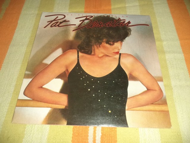 LP: PAT  BENATAR - CRIMES OF PASSION