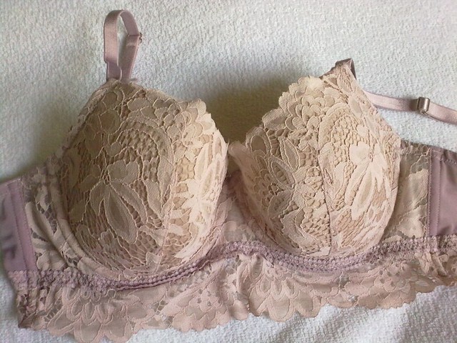 **Hunkemoller** fantastican brus/korset, vel.85C