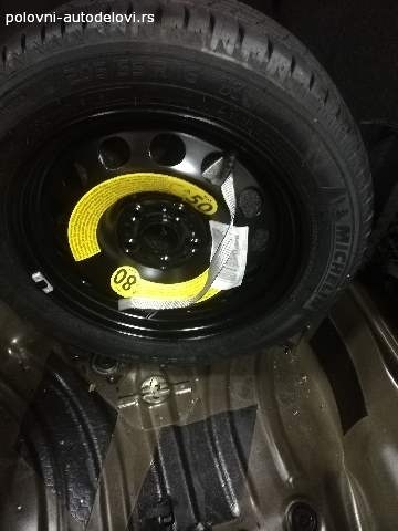 ĆOPAVAC SKODA 5X112 R16 ORIGINALAN ZA SKODU YETI,OCTAVIU ,SU