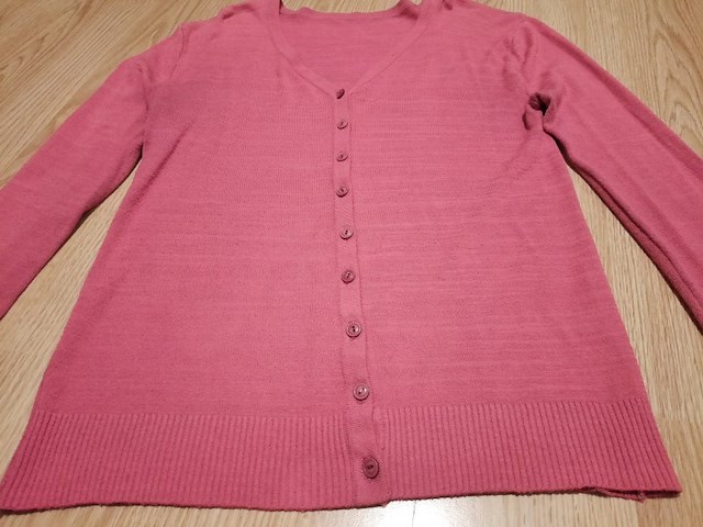 Pink džemper