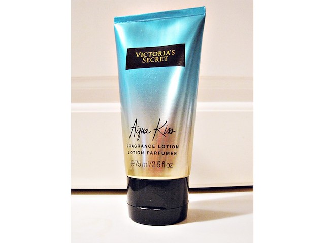 Victoria s Secret Aqua Kiss