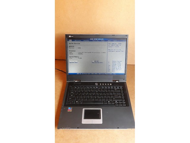 Laptop Asus Z7000