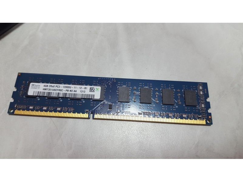 ddr3 4gb sk hynix 1600mhz ispravna
