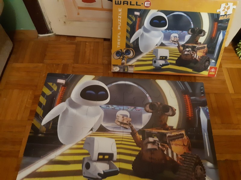 TREFL PUZZLE DISNEY WALL-E 24 MAXI RETKO!!!