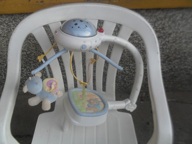 FISHER PRICE MUZICKA VRTESKA