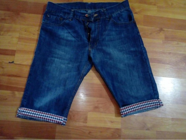 Denim bermude br. 32