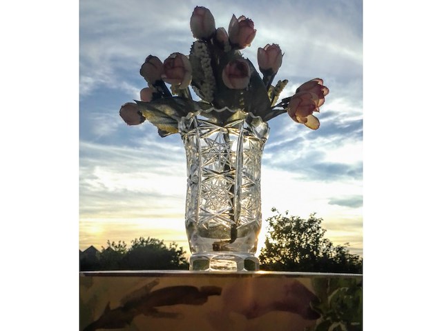 Kristalna vaza, visina 11,5 cm
