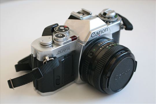 Canon AV-1 i Canon FD 50mm f:1.8