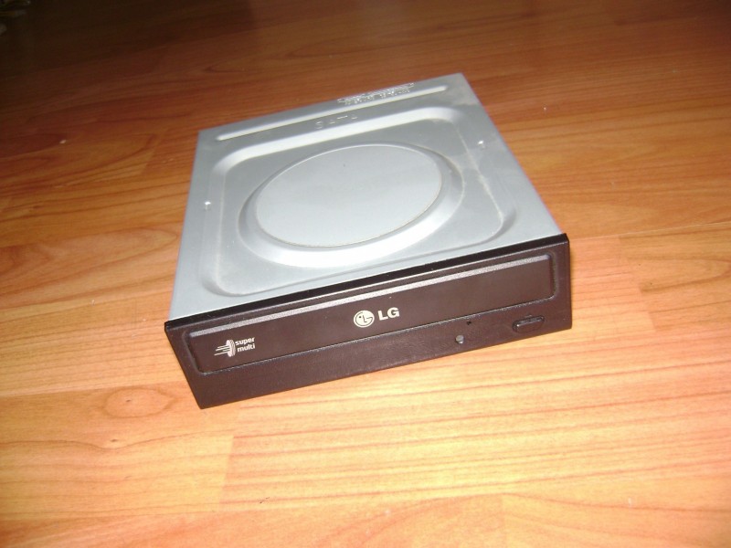 dvd rw sata hitachi lg ispravan