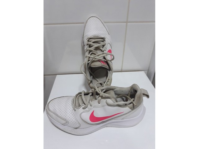 PATIKE NIKE BR,37.5 ZENSKE