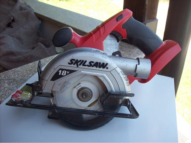 SKIL(SKILSAW) rucni aku cikular 18 volti + testera