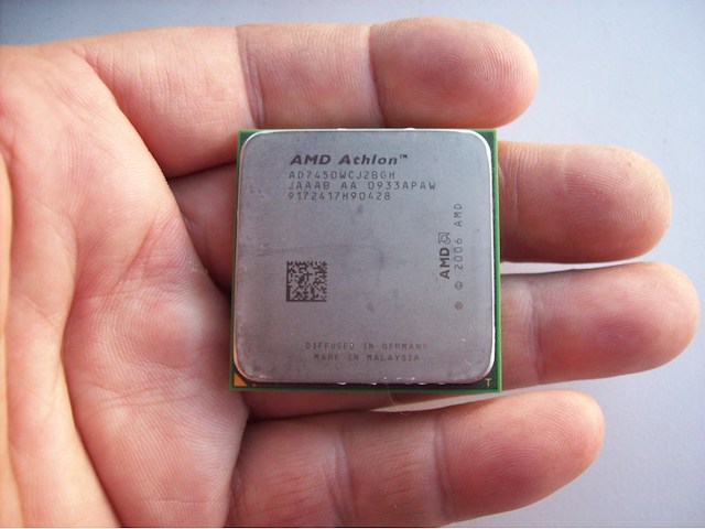 AMD Athlon X2 7450 (2 x 2.4 Ghz ) AM2/AM2+