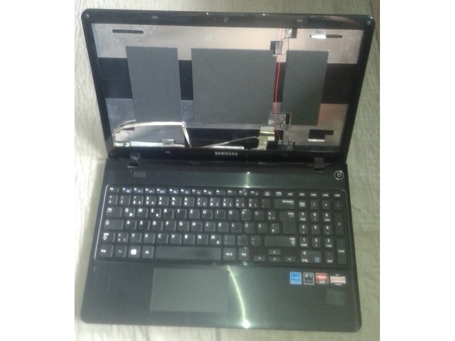 Delovi/Laptop Samsung NP355E5C