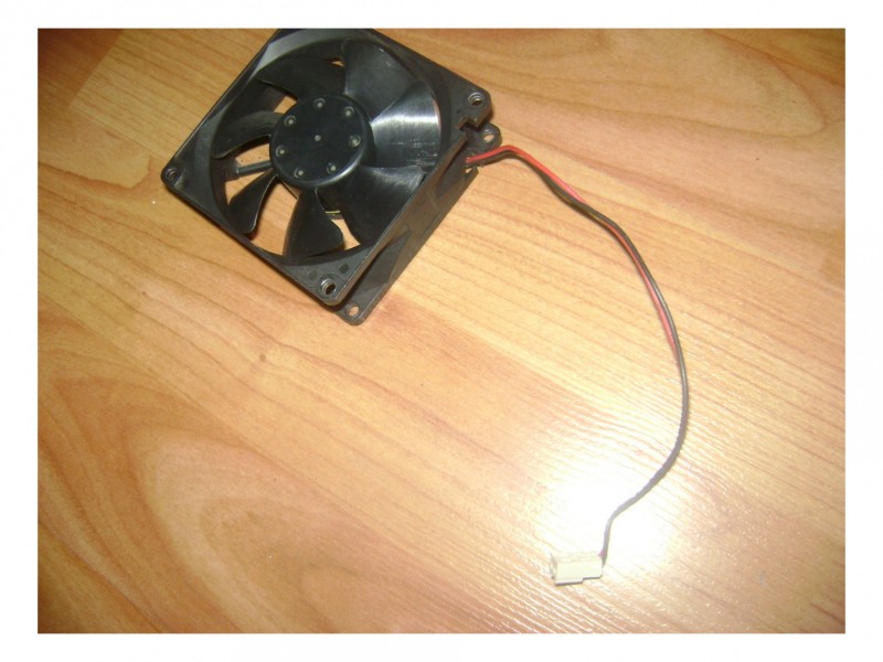 ventilator 8cm