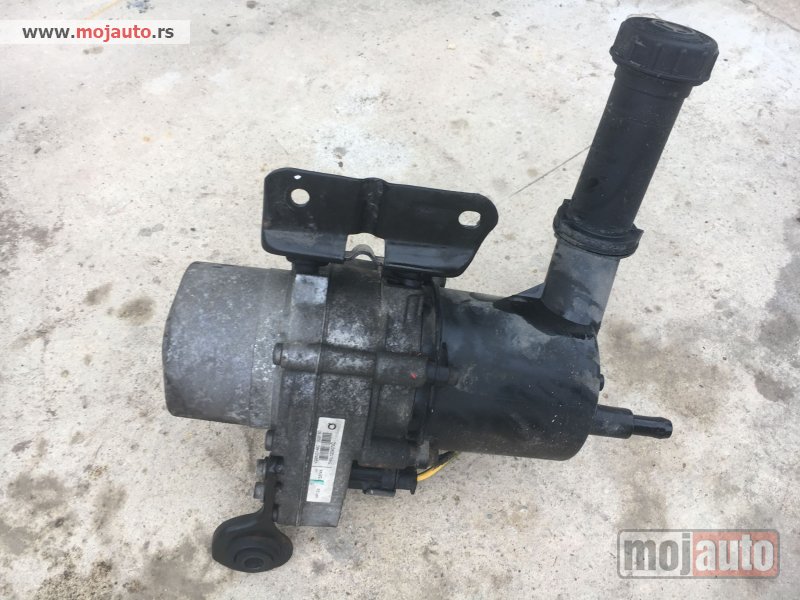 Servo pumpa peugeot 307