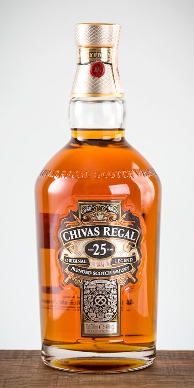 Chivas Regal whisky 25 godina